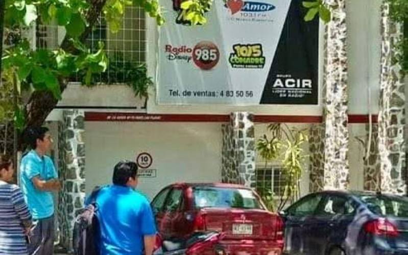Grupo ACIR cierra tres estaciones de radio en Acapulco – Bajo Palabra